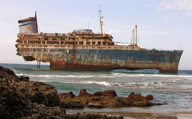 Εντυπωσιακά ναυάγια που έγιναν αξιοθέατα. Το πλοίο με τα πανάκριβα δώρα ...